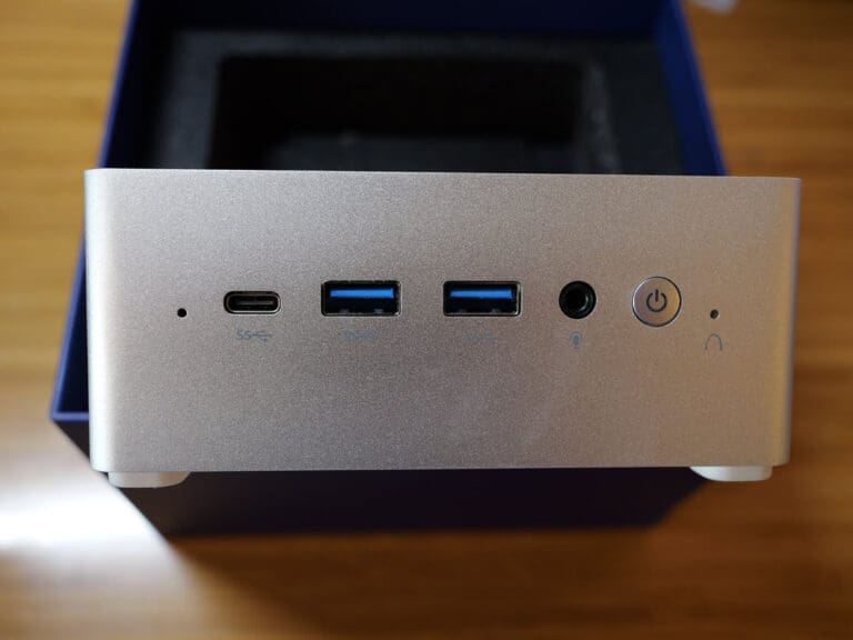 Minisforum NAB6 Mini PC as a Home Lab Server - Virtualization Howto