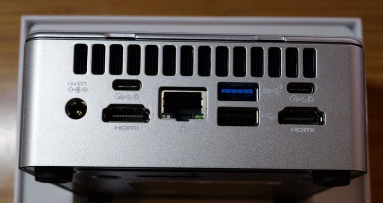 Geekom AE7 Mini PC Review as Home Server - Virtualization Howto