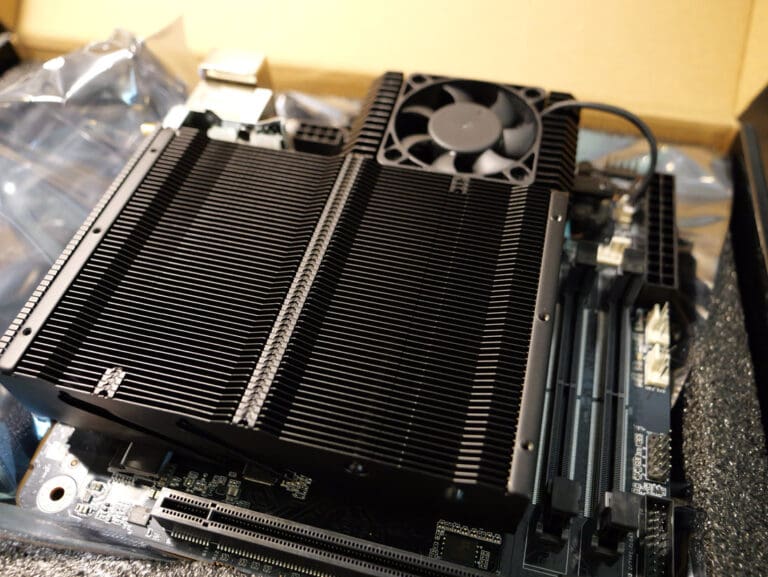 Minisforum BD790i X3D Motherboard Review with AMD 7945HX3D and PCIe Gen 5